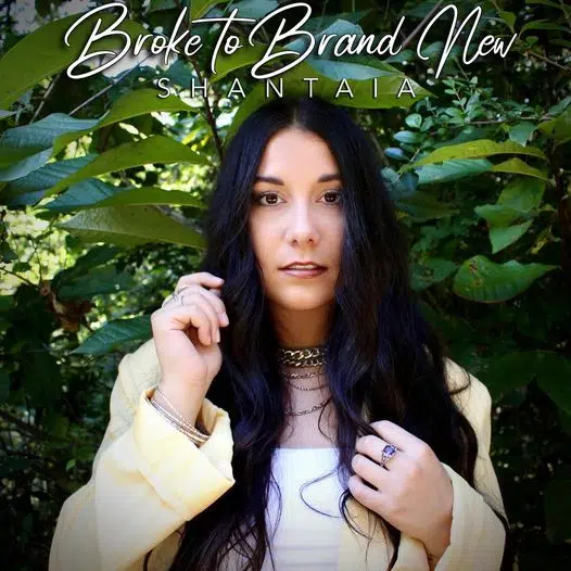 Shantaia talks “Broke to Brand New” and more! | CJVR Today's Best Country