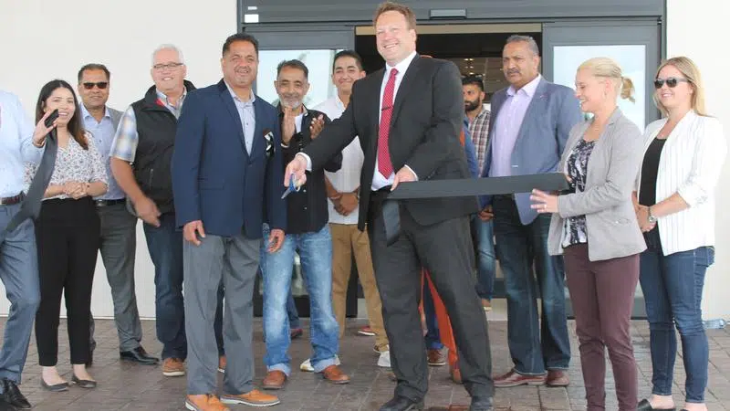 Holiday Inn Express and Suites officially opens for business in North ...