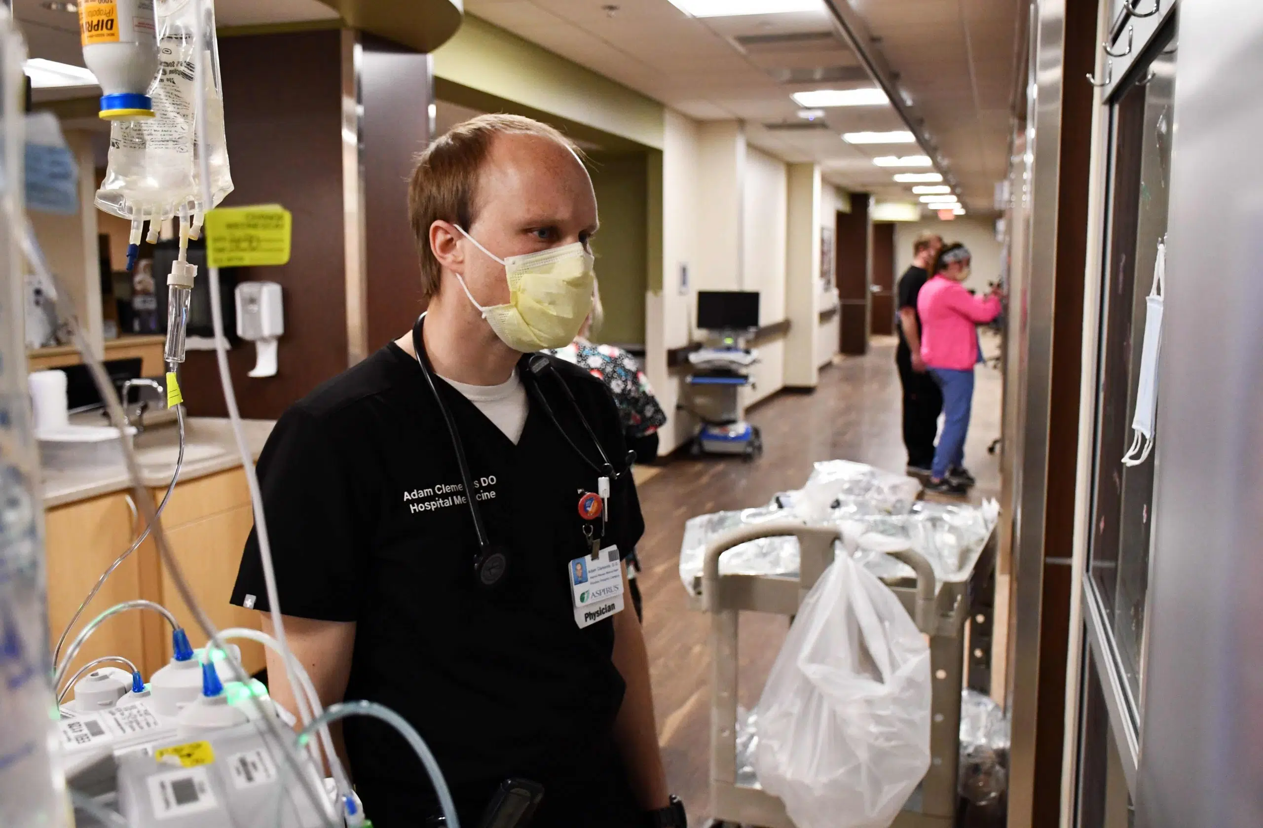 Aspirus Doctor Weighs In on Natural Immunity vs Vaccination for COVID ...