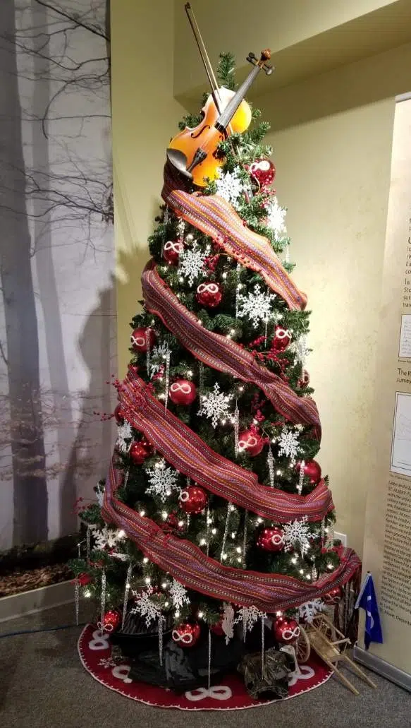 Metis Giving Tree returns to GP Museum | EverythingGP