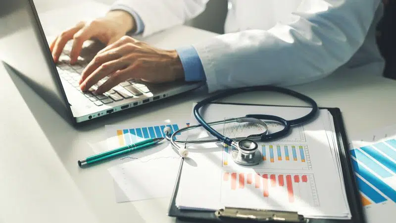 Two confirmed cases of tuberculosis at Calgary high school | EverythingGP