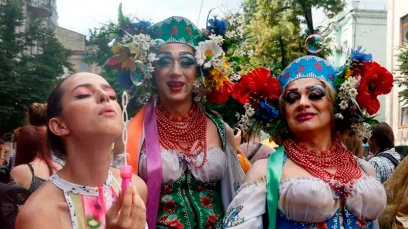 Thousands march for LGBT rights in Ukraine’s capital | EverythingGP
