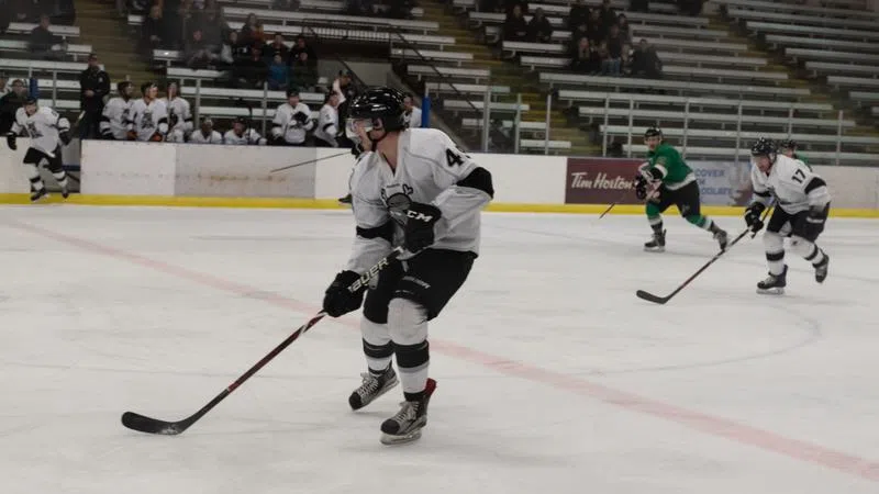 Pirates even up series with win in Grimshaw | EverythingGP