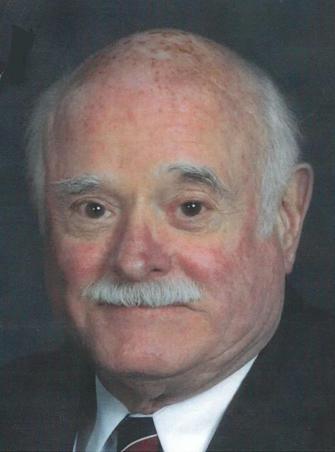 Arthur Perry | 1330 & 101.5 WHBL