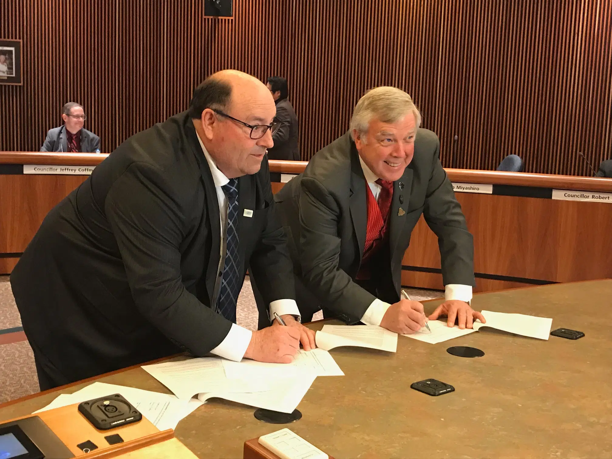 City of Lethbridge to take over ownership of Lethbridge Airport ...