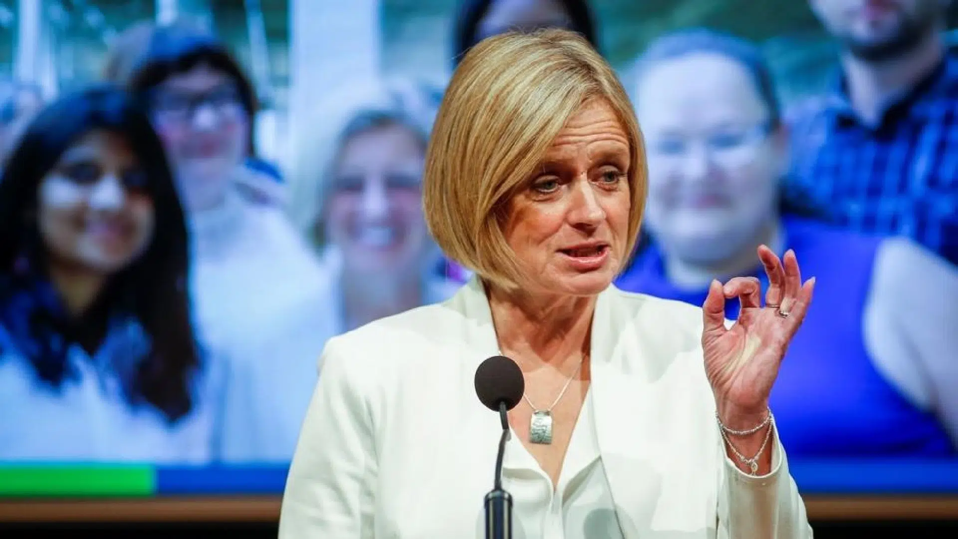 Alberta Premier Rachel Notley says oilsands ‘not going anywhere any ...