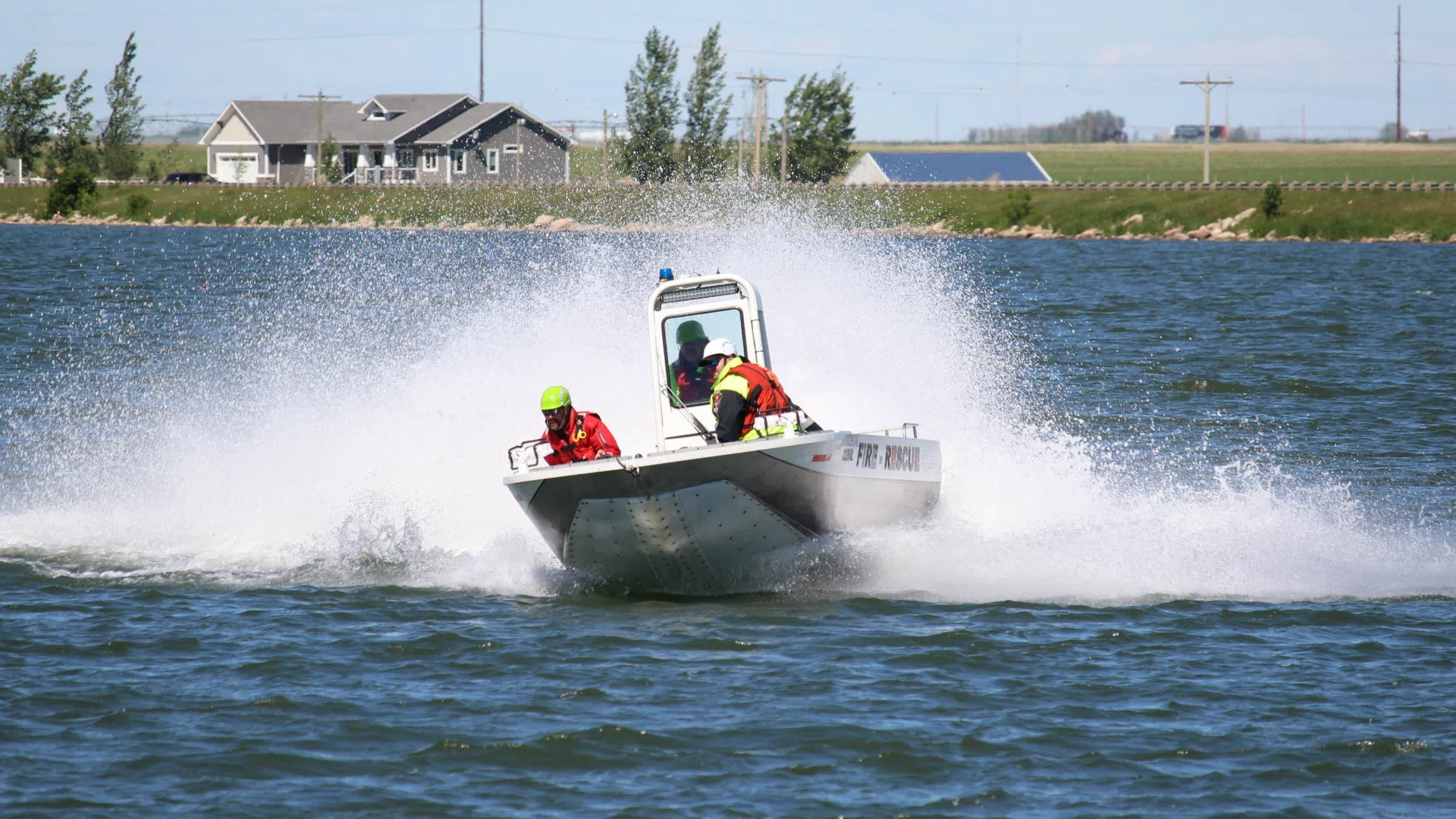 Lethbridge firefighters hit the waves for watercraft training ...