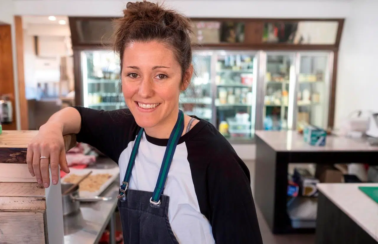 Olympic gold medallist goalie Labonte planning after-career as a chef ...