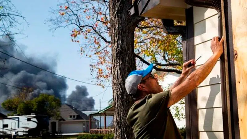 3 hurt at Texas chemical plant hit by 2 massive explosions | Lethbridge ...