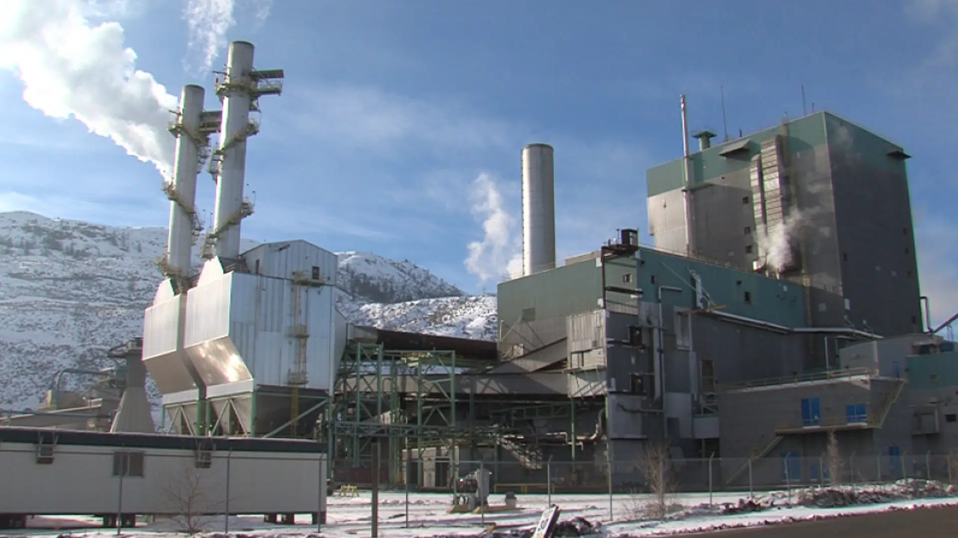 Fire crews called to Domtar pulp mill for the second night in a row ...