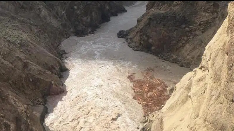 Federal government calls Big Bar slide top priority; contract awarded ...