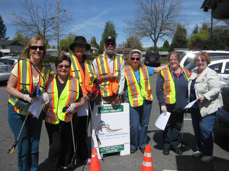Cleaner Communities program sees volunteer groups take to the streets ...