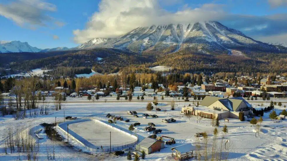 Fernie celebrates opening of outdoor rink following deadly ammonia leak ...