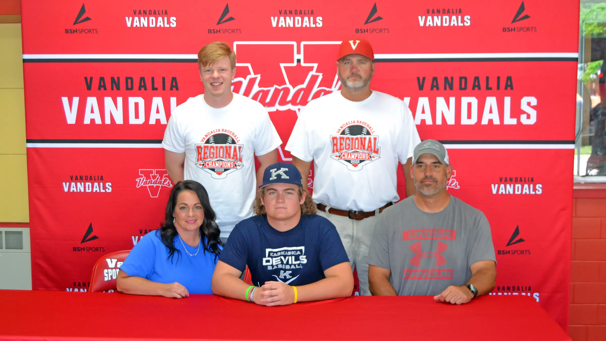Jaydon Lotz signs to play baseball at Kaskaskia College | Vandalia Radio
