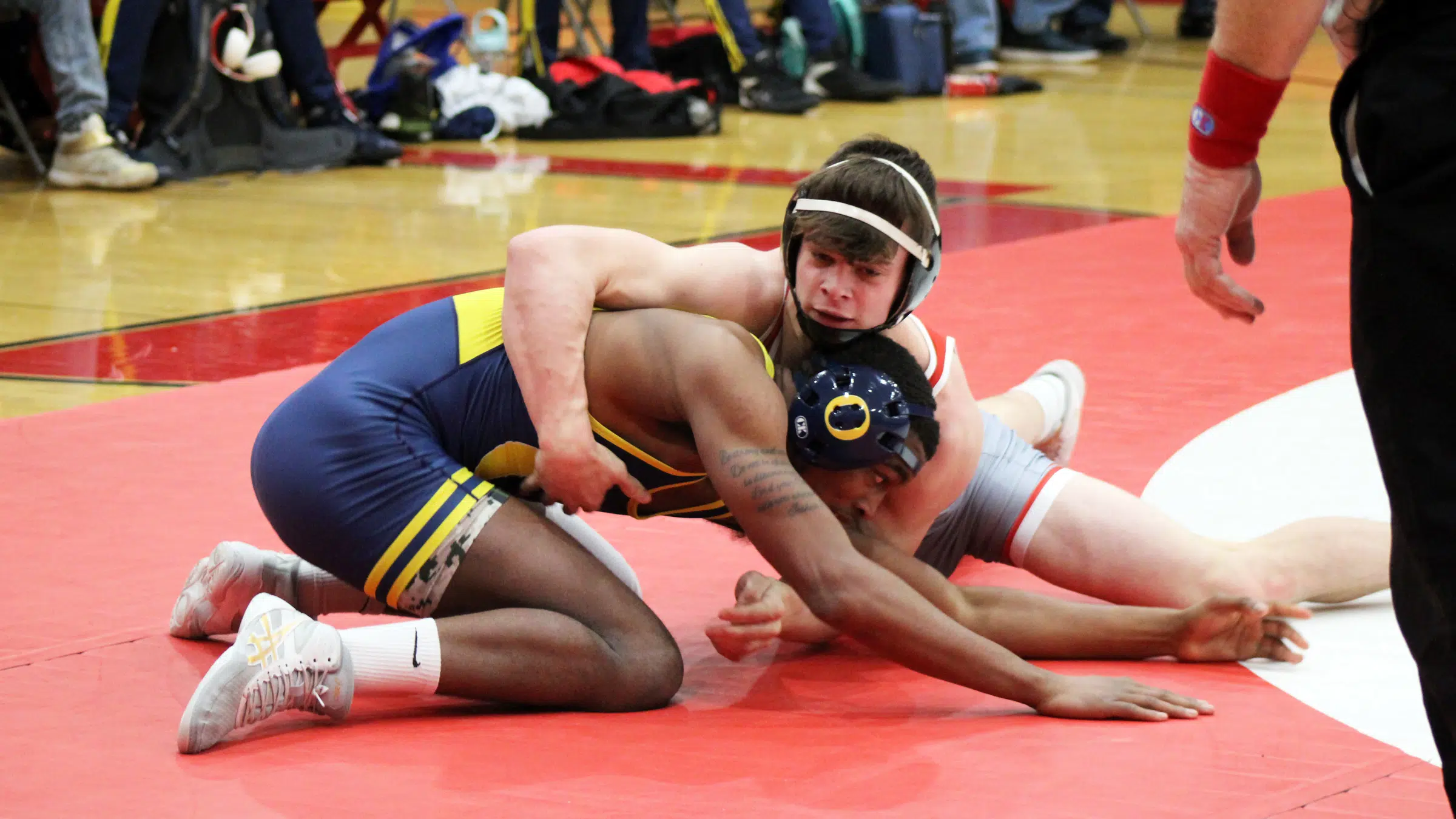 Vandals Wrestlers take 4th as a team, win 2 championships, at ...