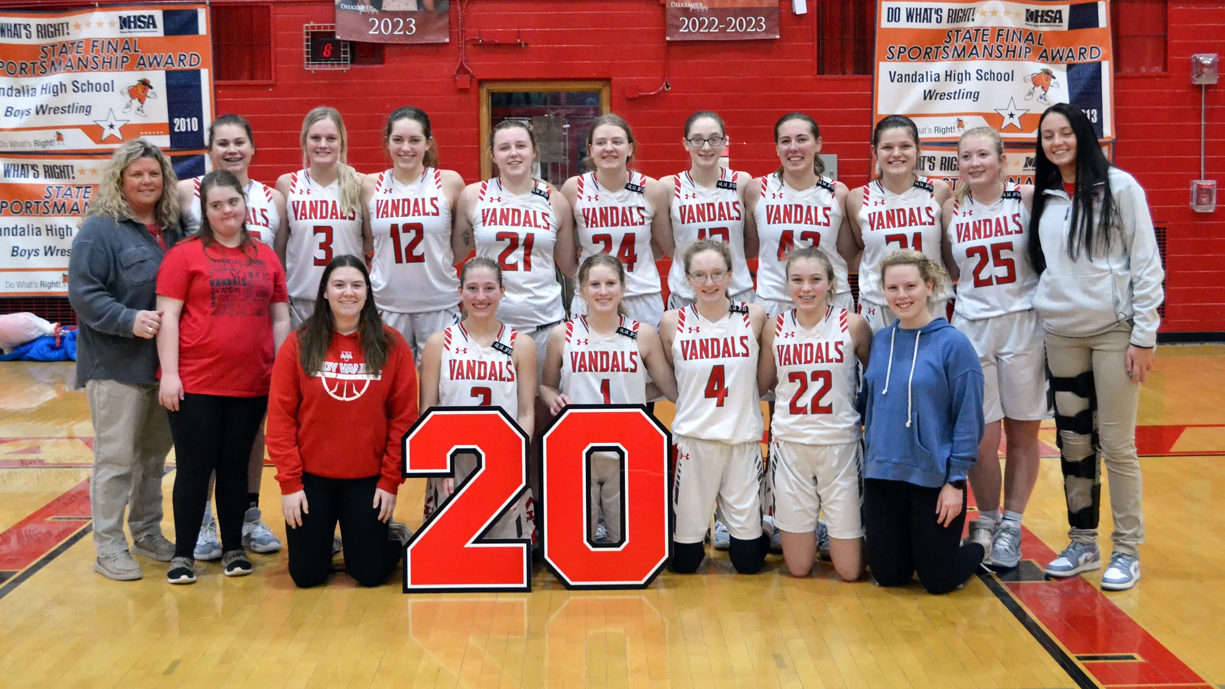 Lady Vandals Take Down Roxana on Senior Night for Win #20 | Vandalia Radio