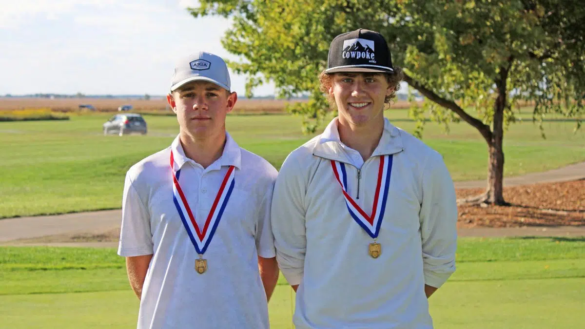 Vandalia Boys Golf Finishes 6th As Team, McCall Second and Beesley ...