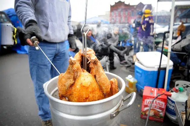 Deep Fried Danger – How Not to Fry a Turkey | KNSI