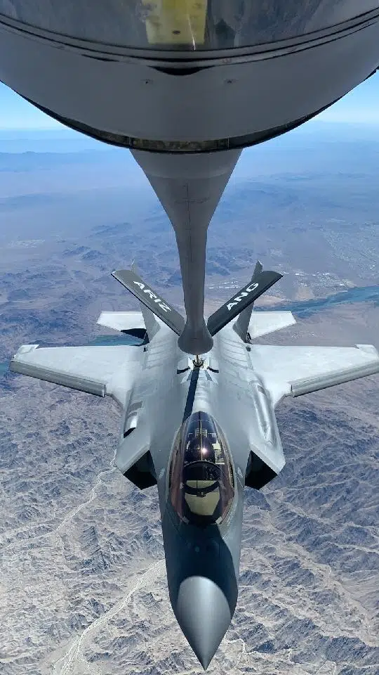 Casselton graduate, Air Force pilot, leads F-35 fighters in fly-over at ...