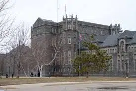Minnesota prison in lockdown, rising covid numbers | Y94