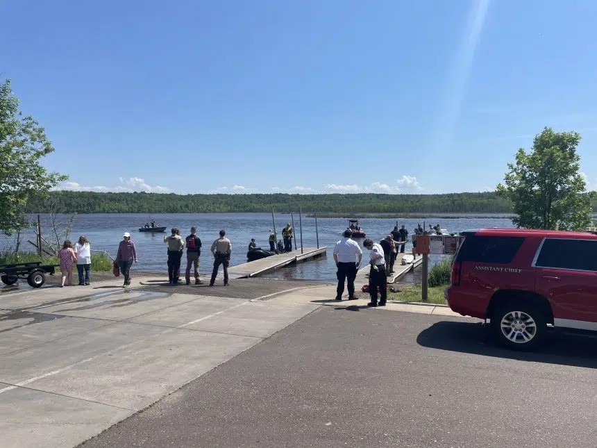 Man dies while helping rescue 2 children in Minnesota river | Froggy 99 ...