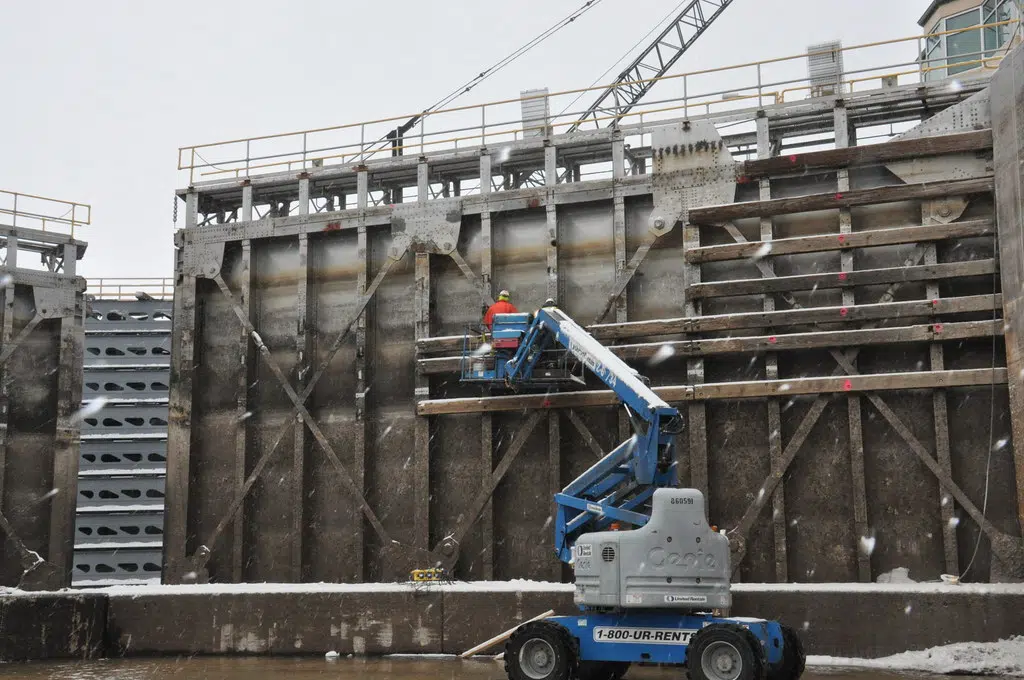Mississippi River Locks/Dams Get $829 Million for Improvements | The Mighty 790 KFGO | KFGO