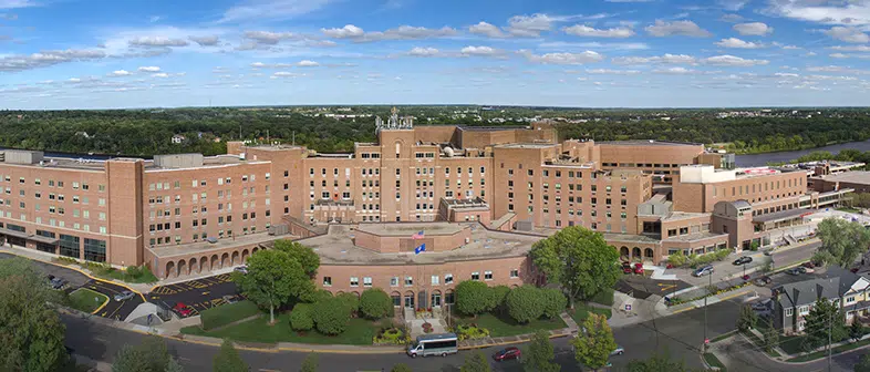 Plans moving ahead for Minnesota’s first new medical school in 50 years | Froggy 99.9 KVOX