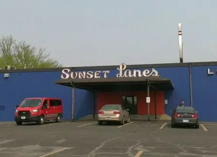 Professional Bowlers Association tour headed to Moorhead’s Sunset Lanes ...