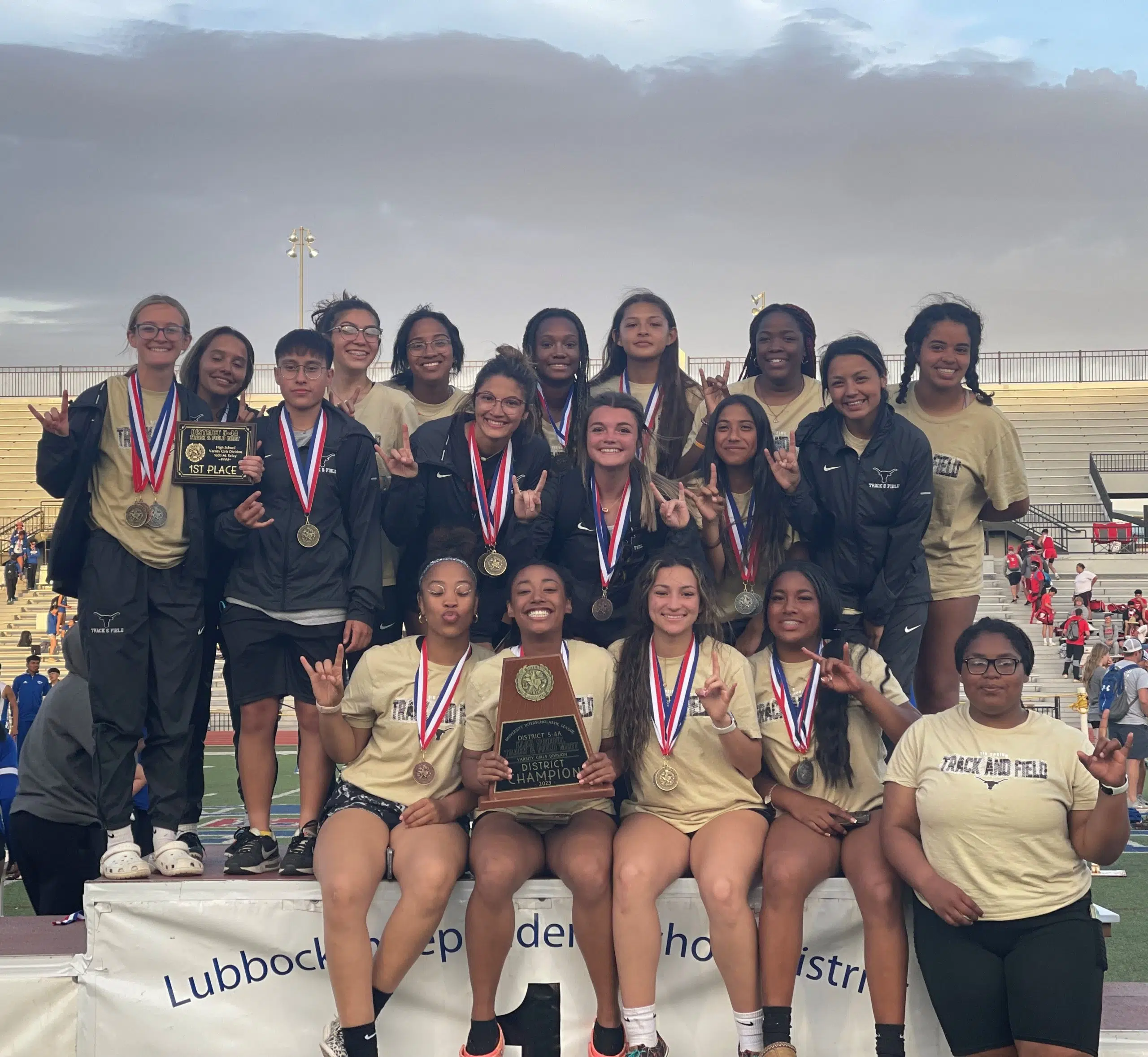 BSHS Girls Track Team – District Results, 04/19/23 | Kbest Media