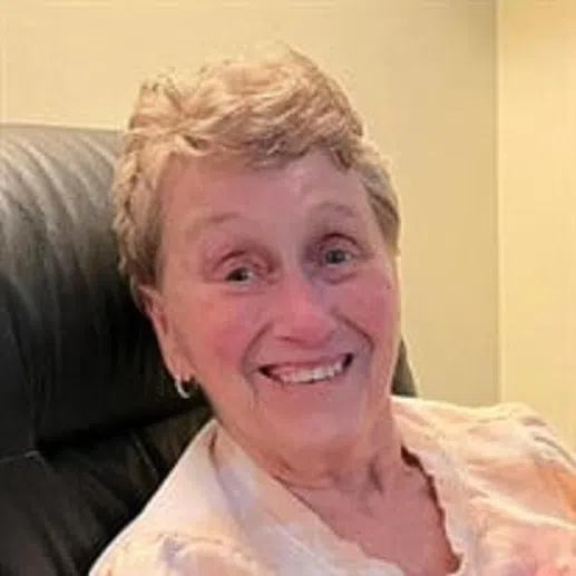 92.7 The Van WYVN | Holland's Classic Hits