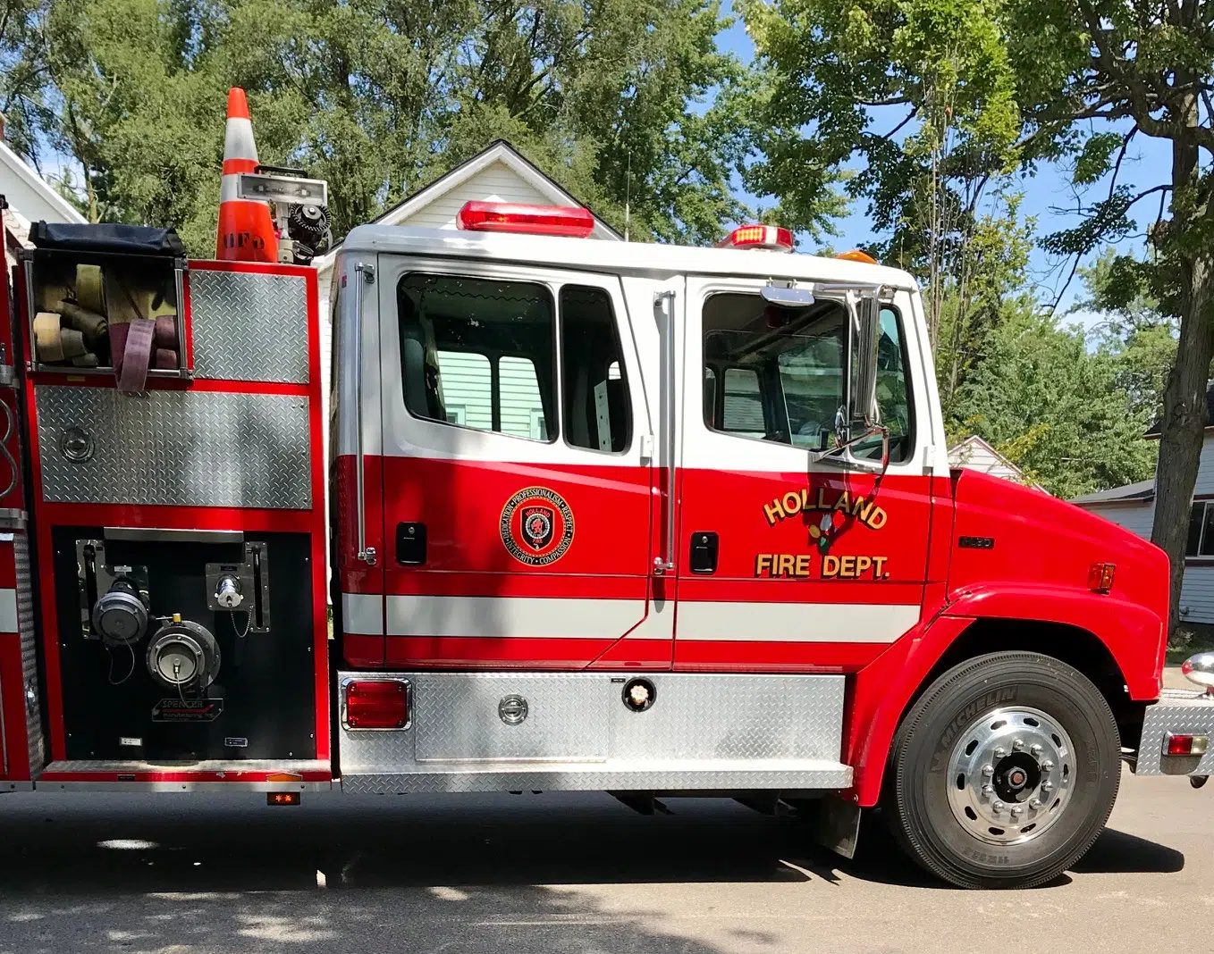 1450 AM 99.7 FM WHTC | Holland