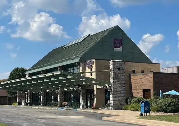 Nurses at Three Rivers Health-Beacon Health System ratify new contract ...