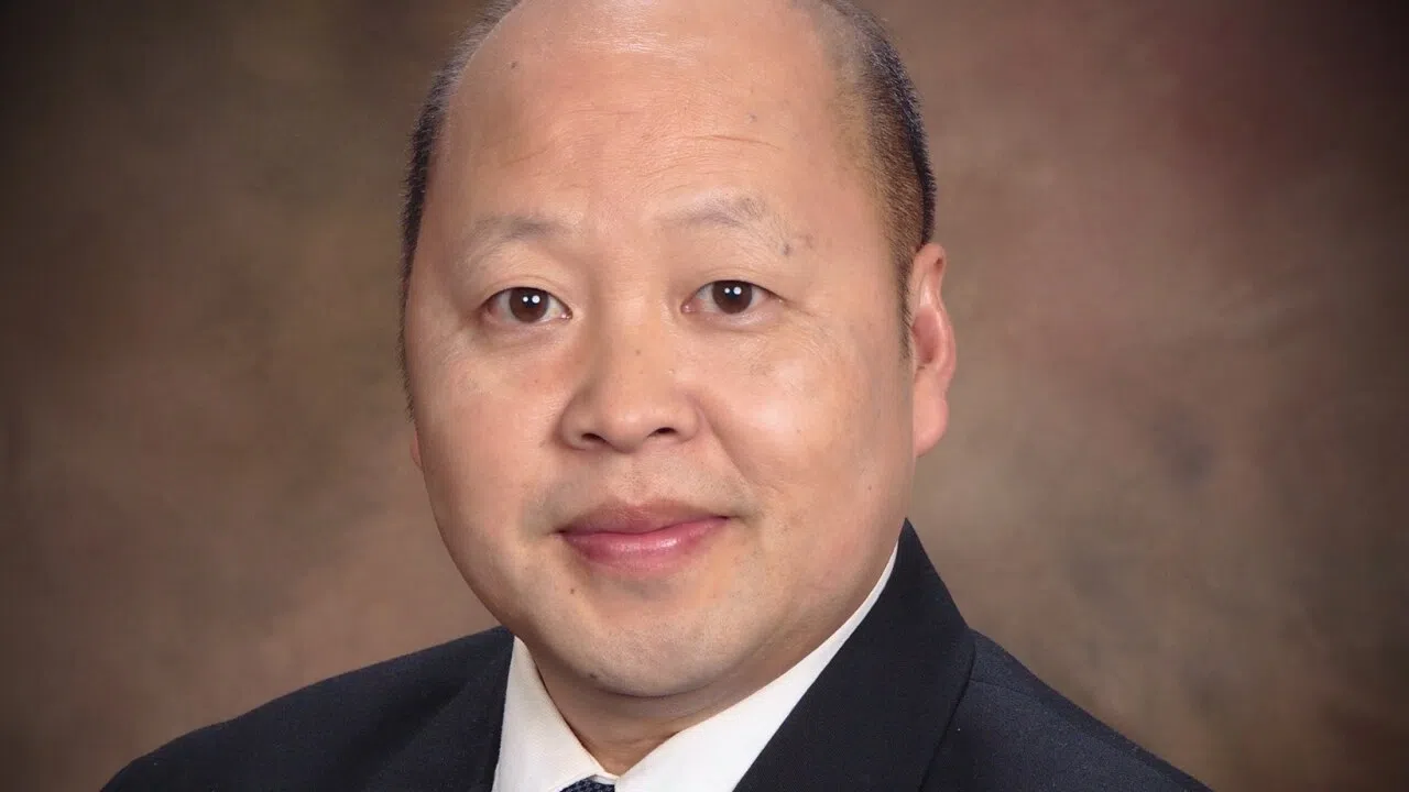 Dane County Supervisor Aims to Become First Hmong Lt. Governor | WSAU ...