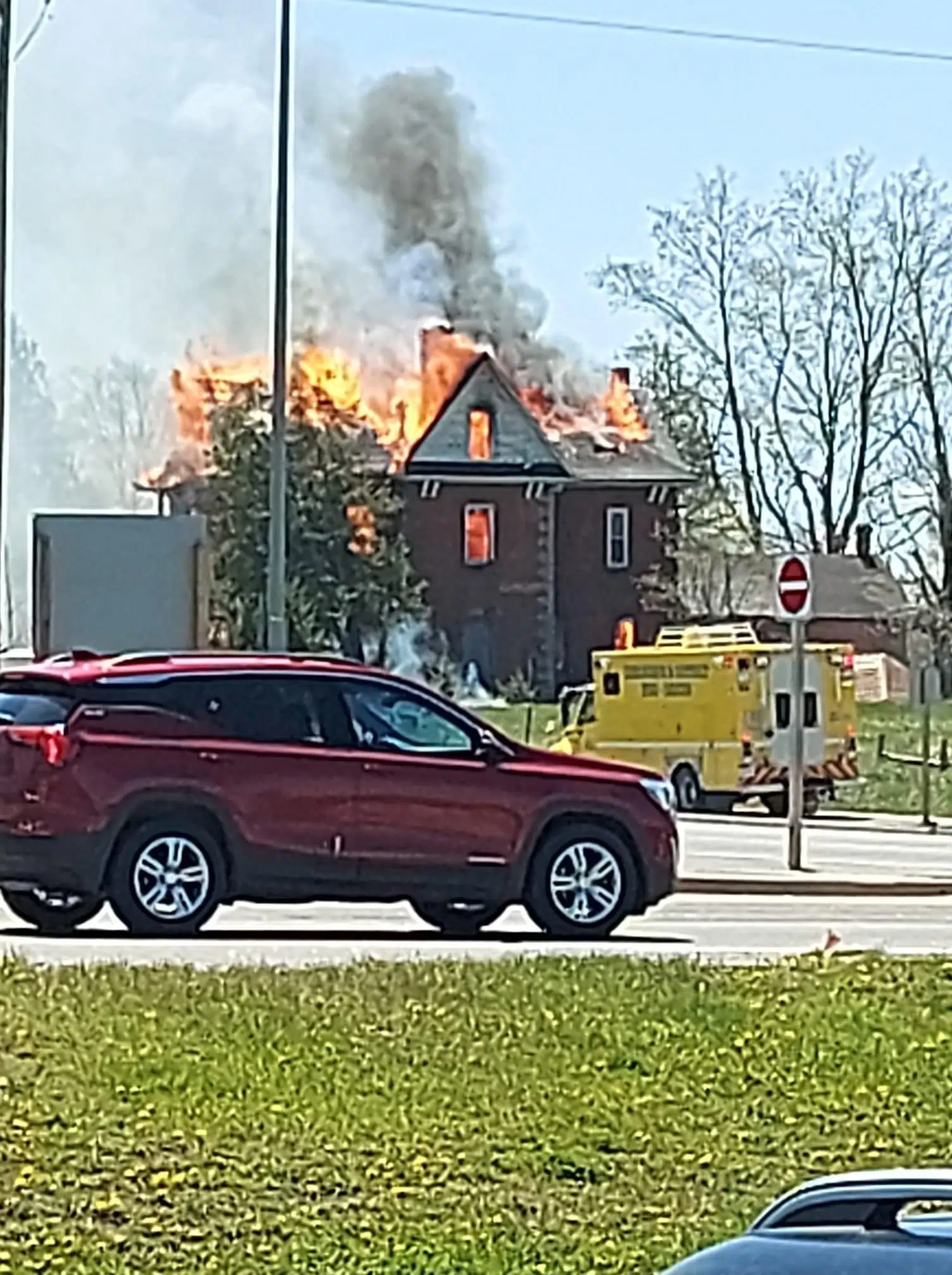 Abandoned House Fire Deemed Suspicious | Country 105