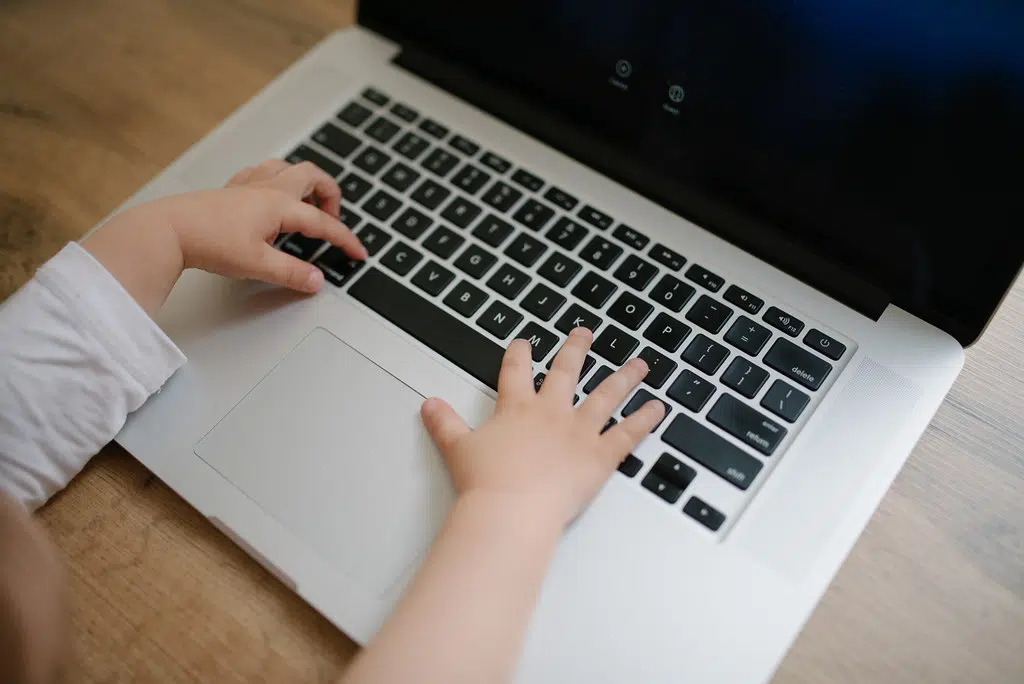 Feds Announce Affordable High-Speed Internet For Low-Income Families ...