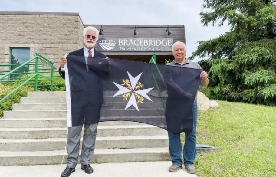Town of Bracebridge Raises St. John Ambulance Flag | Country 102
