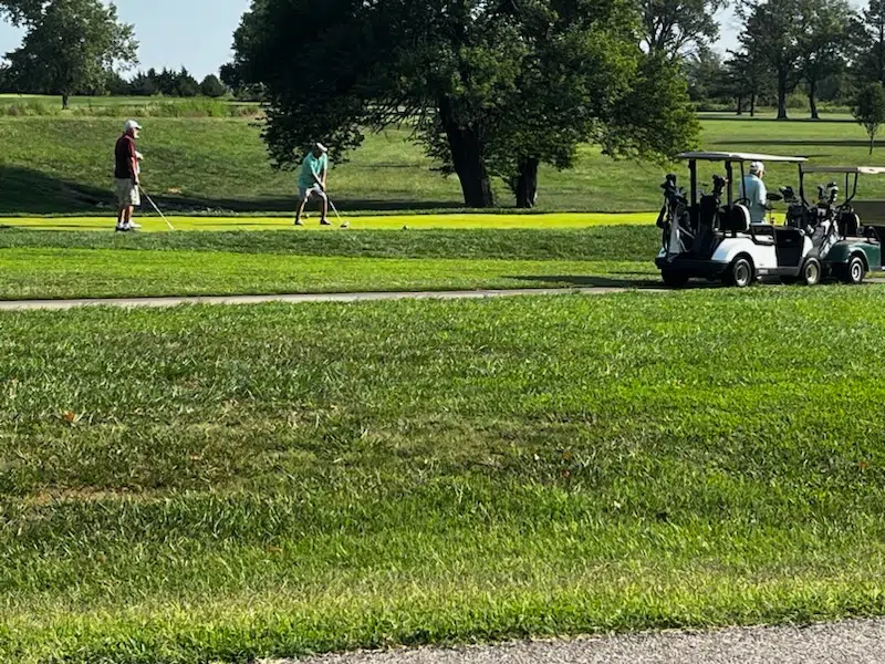 Golf tournament adds to coffers for upcoming USD 252 Honor Flight | KVOE