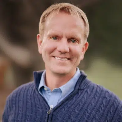 Watertown elects new mayor: Holien defeats Caron | KELO-AM