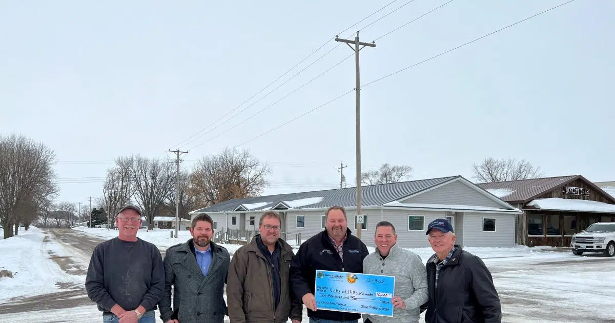 Sioux Valley Energy helping Hills, Minnesota, fund a new playground ...