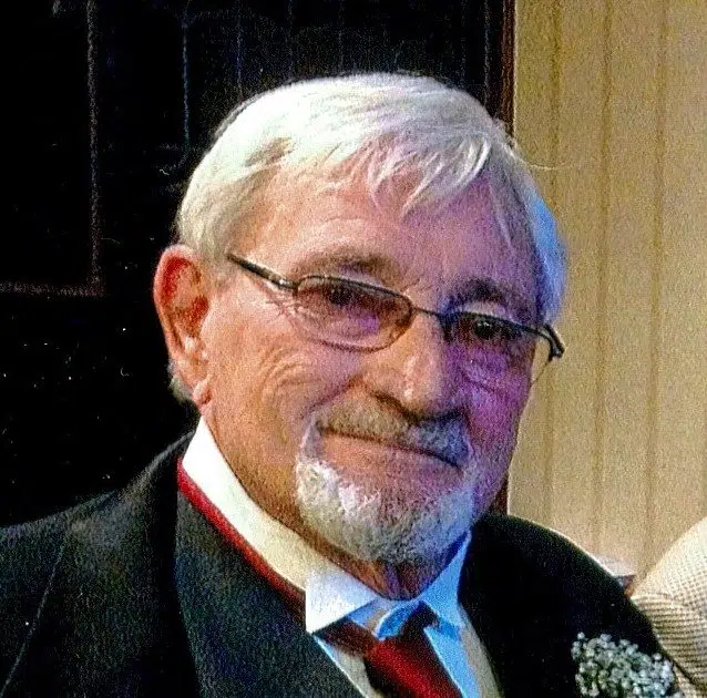 Thomas Maxedon | MyRadioLink.com