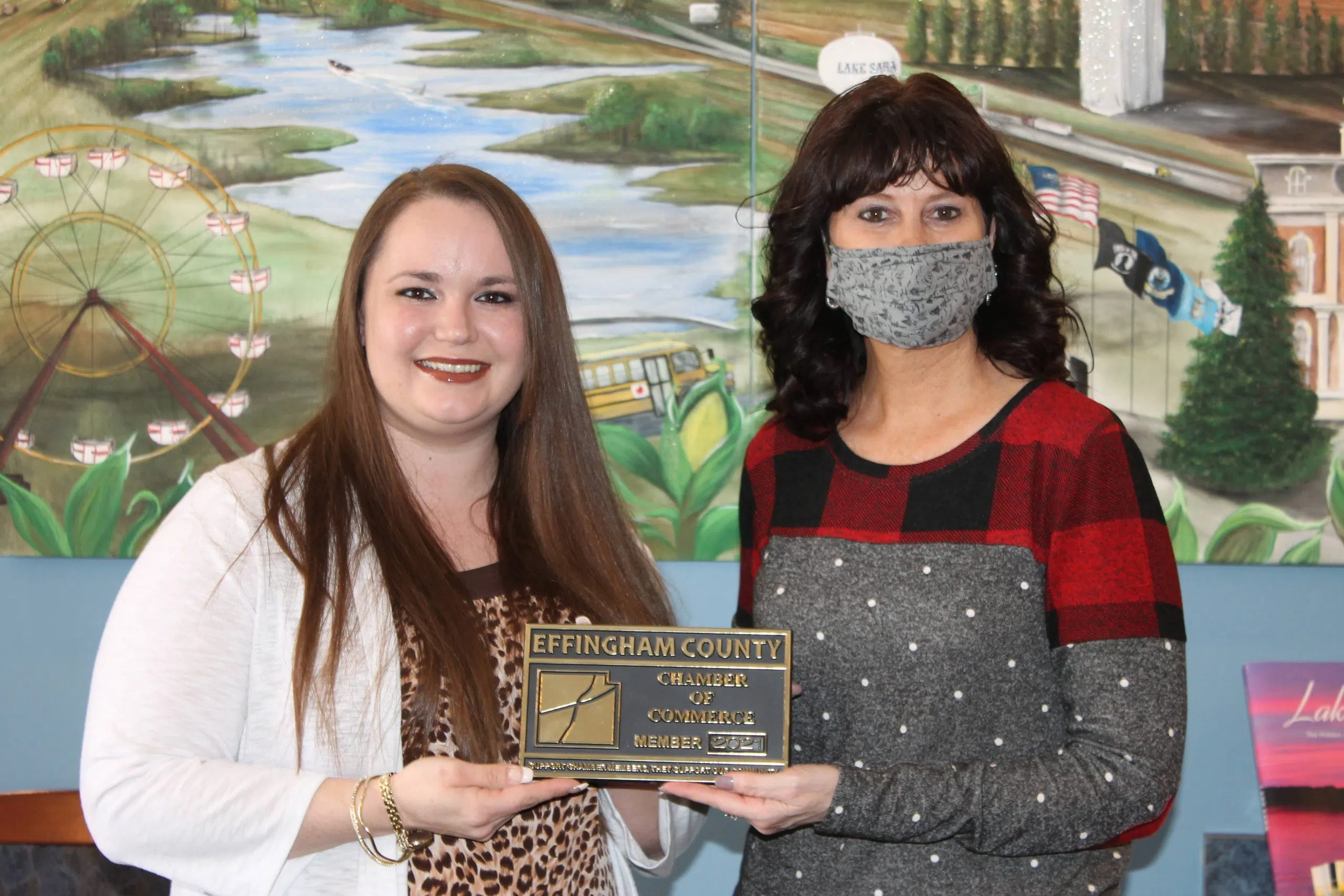 Effingham Chamber Welcomes Area Business | Effingham Radio