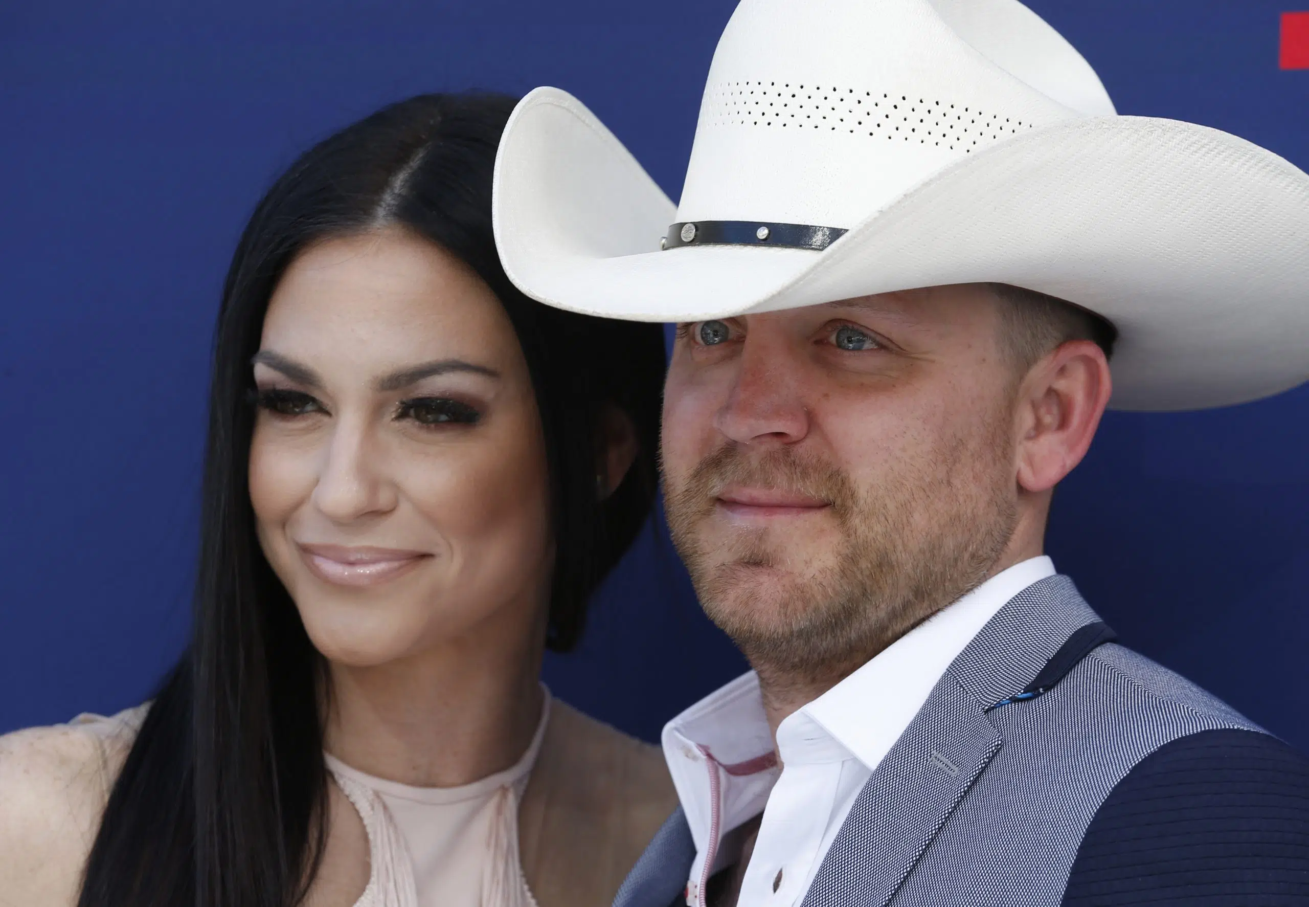 Justin Moore And Wife