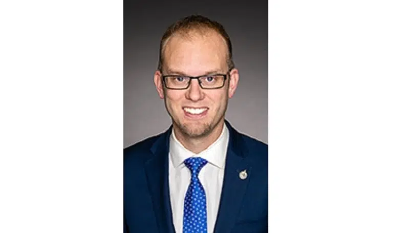 Statement on wildfires and everyday heroes from MP Arnold Viersen | XM 105