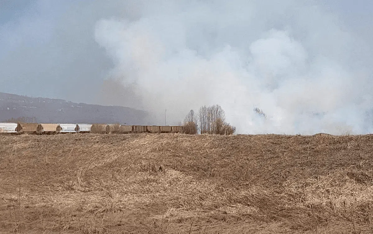 Grass fire erupts near CN Rail yard in Chetwynd | Energeticcity.ca ...