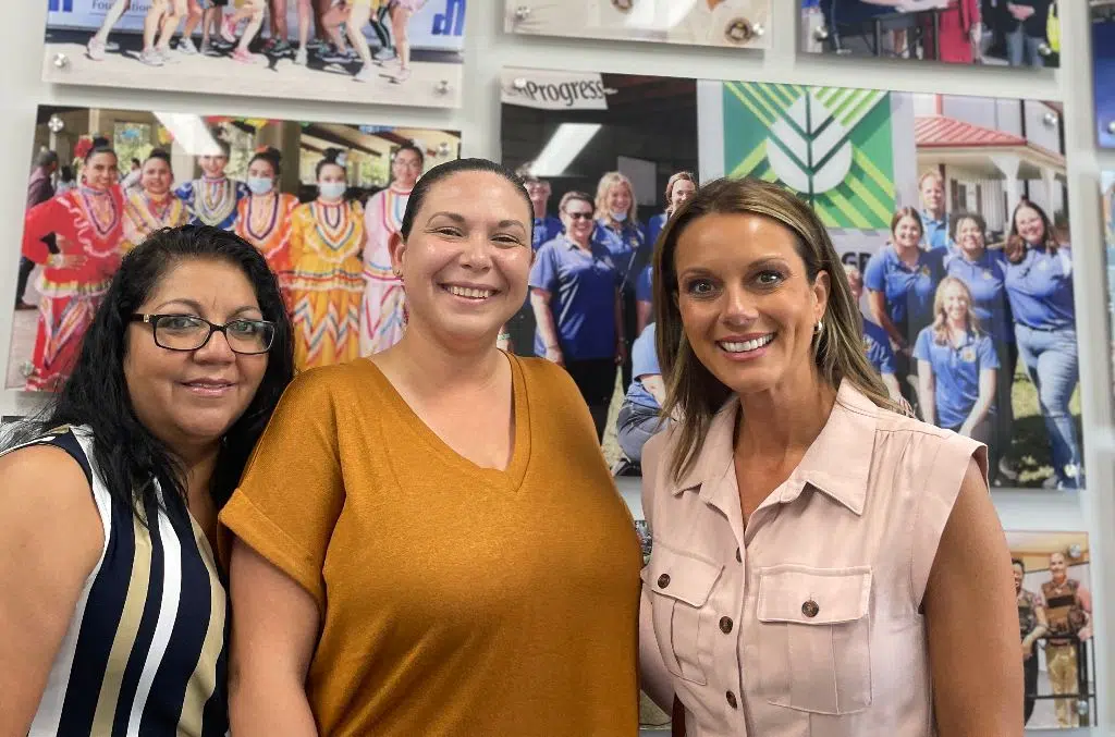 LISTEN: Alicia Marin, Ruth Dendariarena, & Nicole Bateman joined Fuego ...