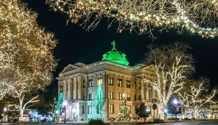 Lighting of the Square – 2021 | Hello Georgetown