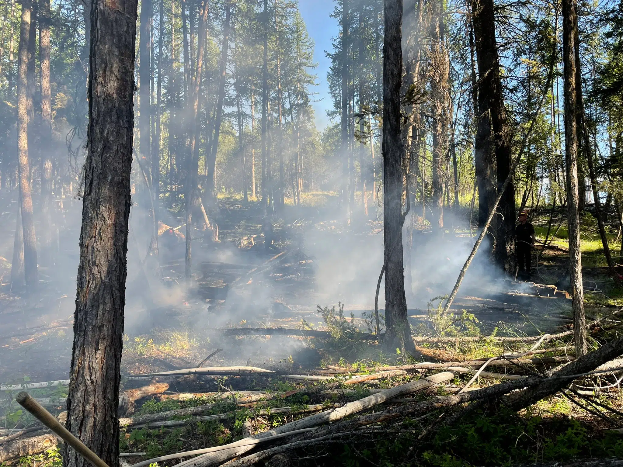 Cranbrook firefighters extinguish Hidden Valley Lake fire over weekend ...