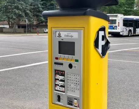 Debit tap readers being installed in parking kiosks in downtown ...