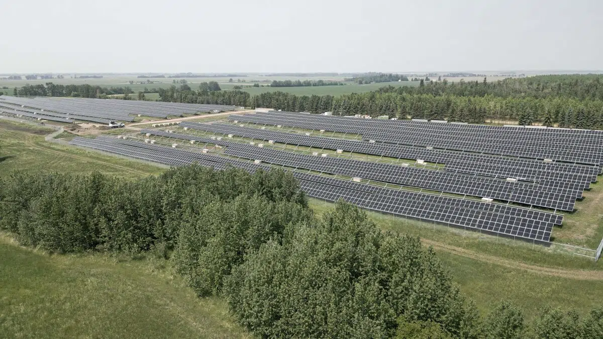 MNA Solar Panel project in Smoky Lake near completion | 89.3 The Raven