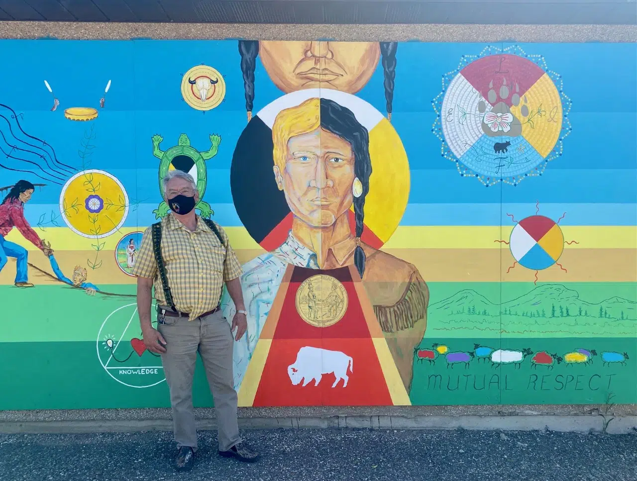 Warman, SK unveils new truth and reconciliation mural | play92